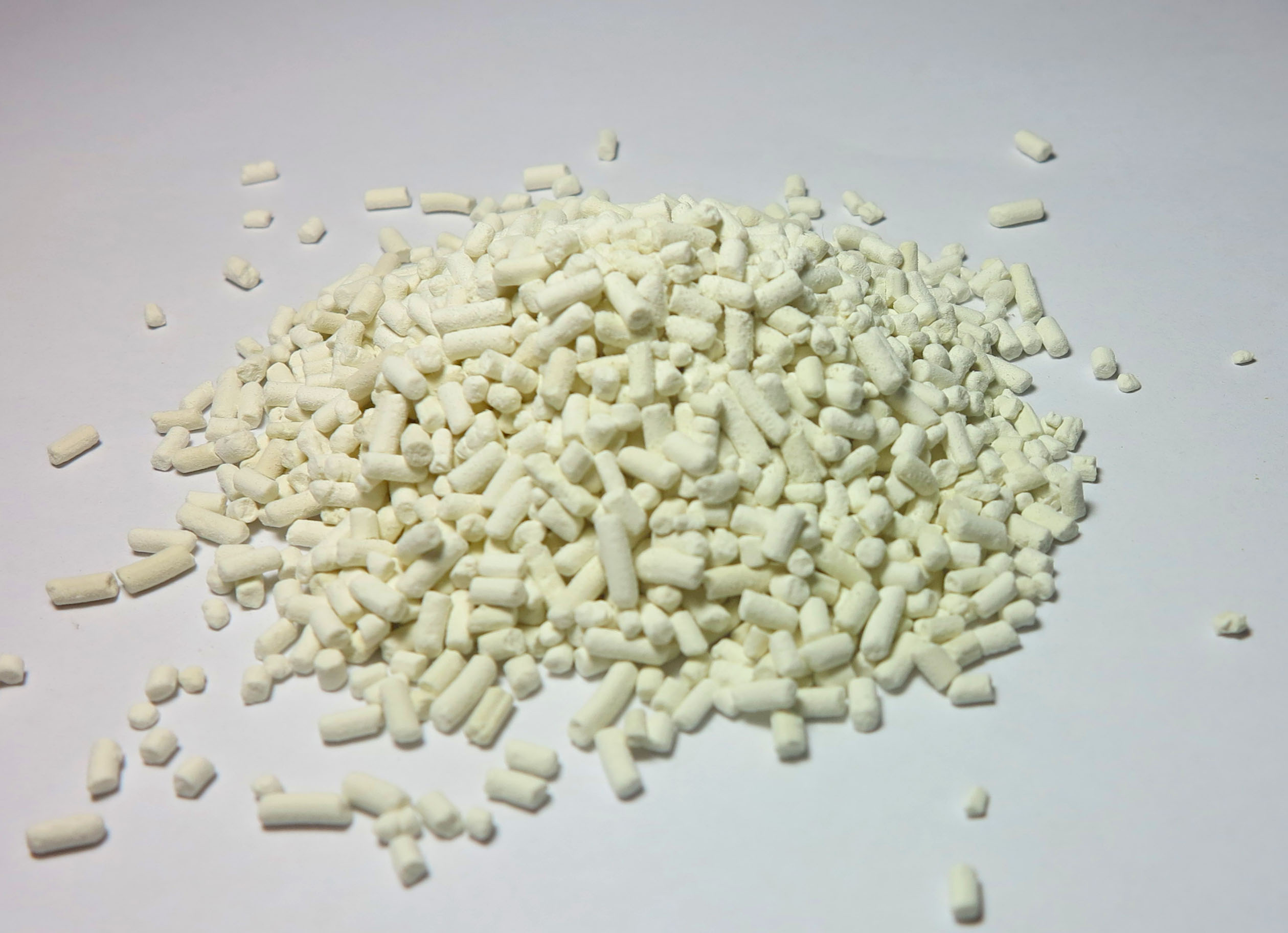 Chất xúc tiến Accelerator CBS (CZ)